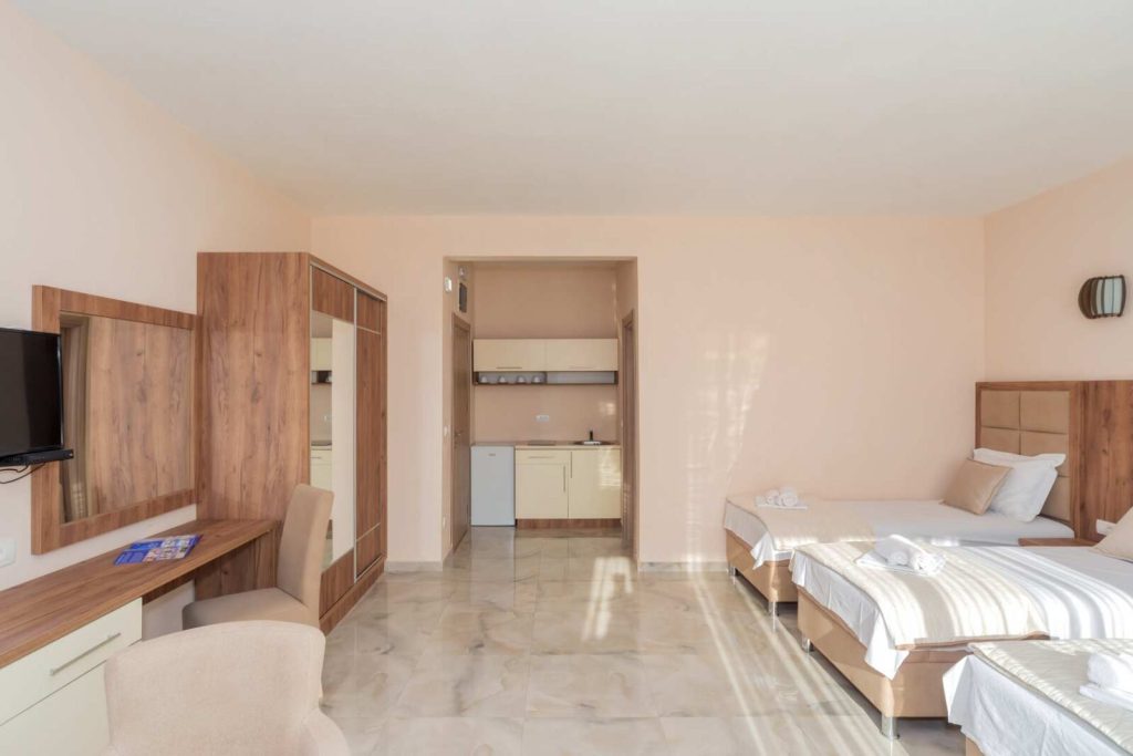 Studio apartmani Lara Lux**** – Čanj 2025. – Sim Tours