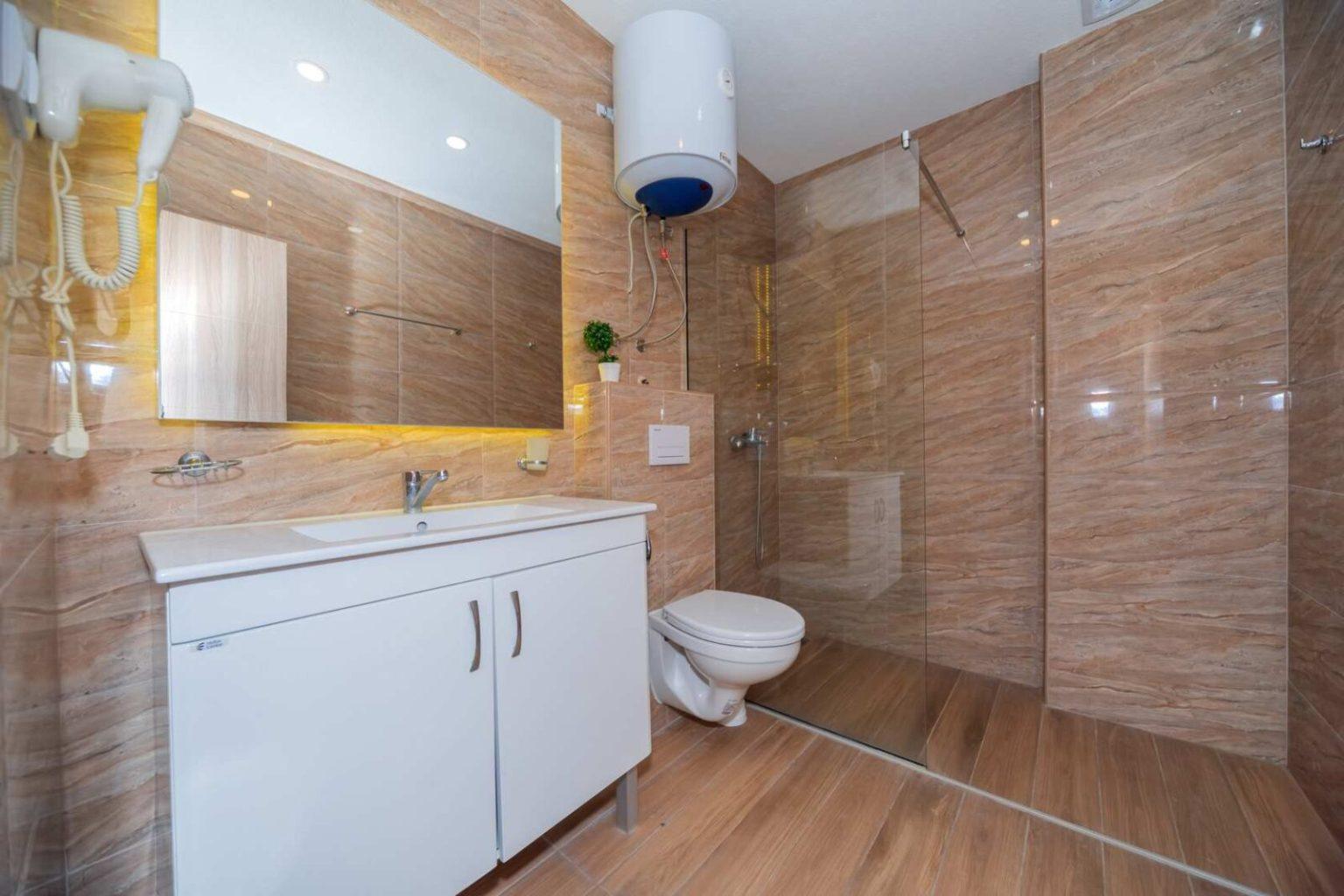 Studio apartmani Lara Lux**** – Čanj 2026 – Sim Tours
