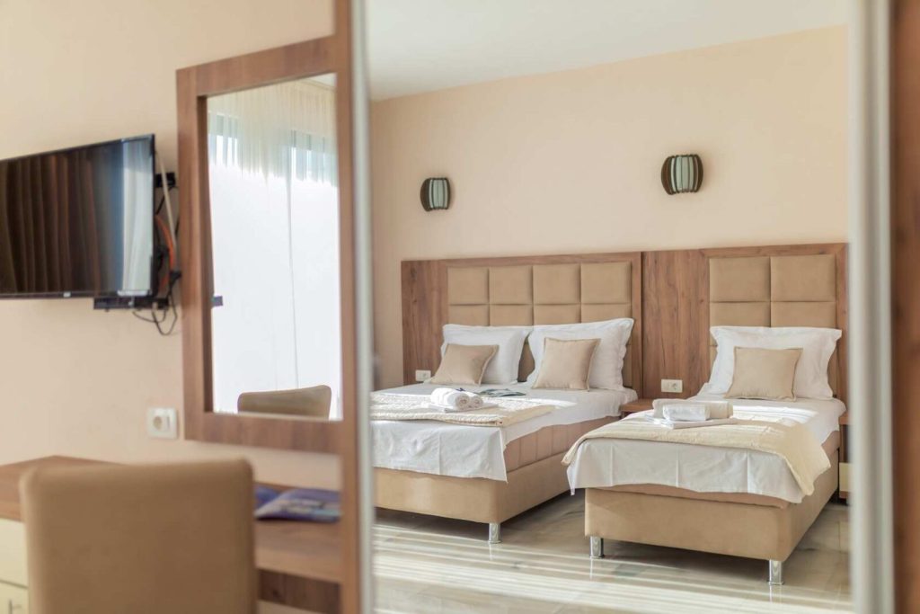 Studio apartmani Lara Lux**** – Čanj 2025. – Sim Tours